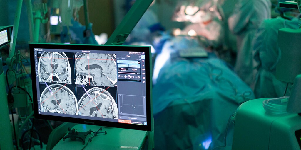 Neurosurgery Resident Awarded $50,000 Grant for Neurosurgeon-Scientists ...