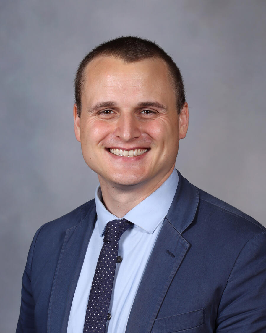 Meet Our Residents - Neurologic Surgery Residency (Minnesota)